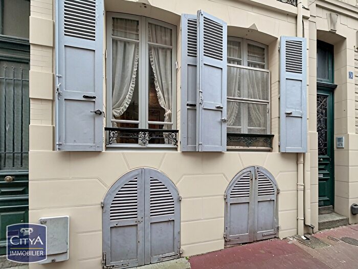 Appartement 1 pièce à vendre - Trouville-sur-Mer, Plages, Promenade des Planches, Bon Secours