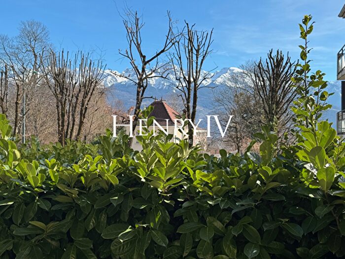 Appartement à vendre - Saint-Ismier - 4 pièces - 3 chambres