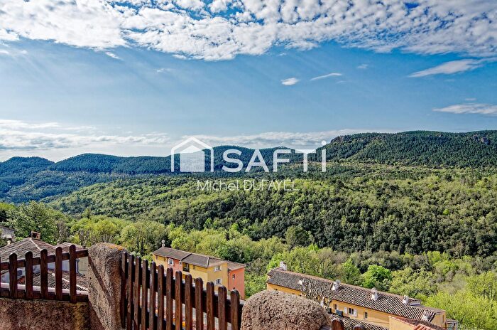 Maison à vendre - Bagnols-en-Forêt - 4 pièces - 2 chambres