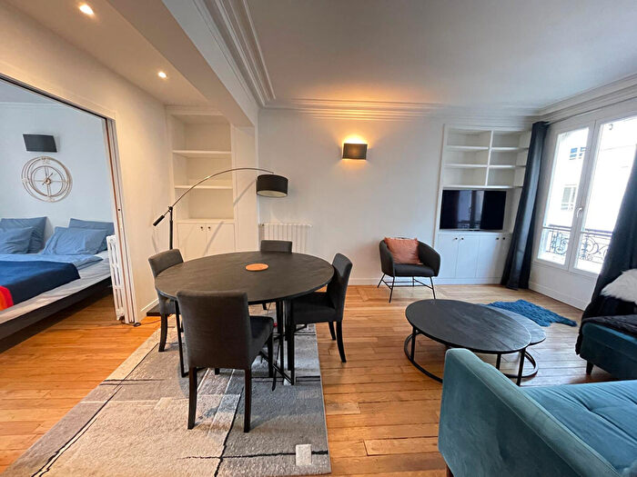 Appartement à louer - Paris e , Dauphine - 3 pièces - 2 chambres