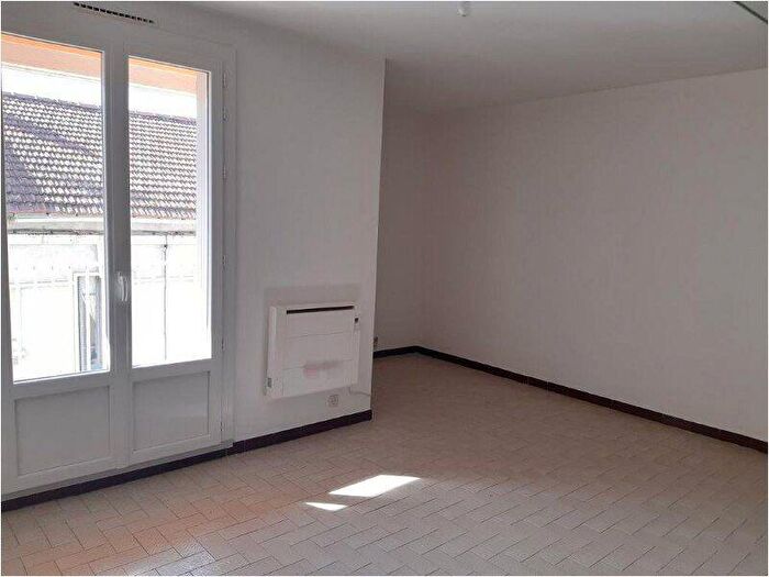 Appartement à louer - Centre Ville-Stalingrad, Alès - 1 pièce