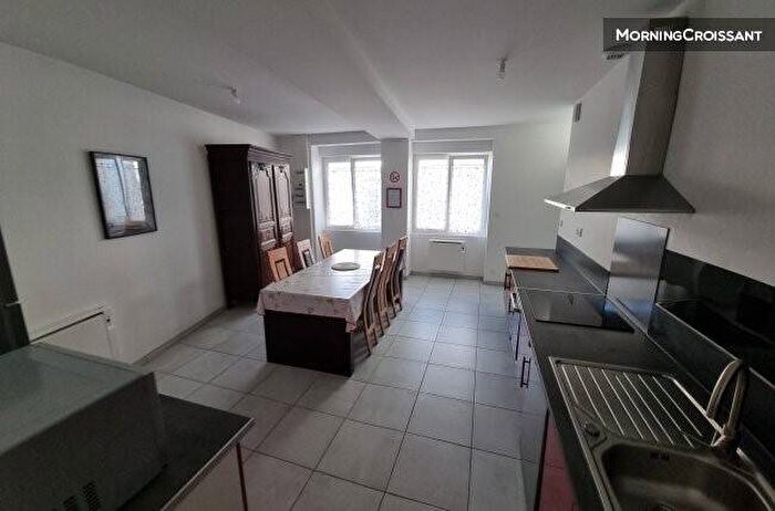 Maison à louer - Saint Nicolas, Lys-Haut-Layon - 1 pièce - 3 chambres