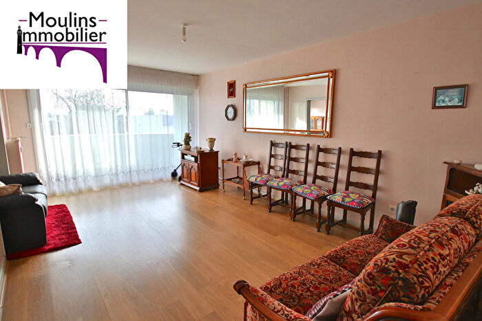 Appartement à vendre - Moulins, Nomazy - 4 pièces - 2 chambres