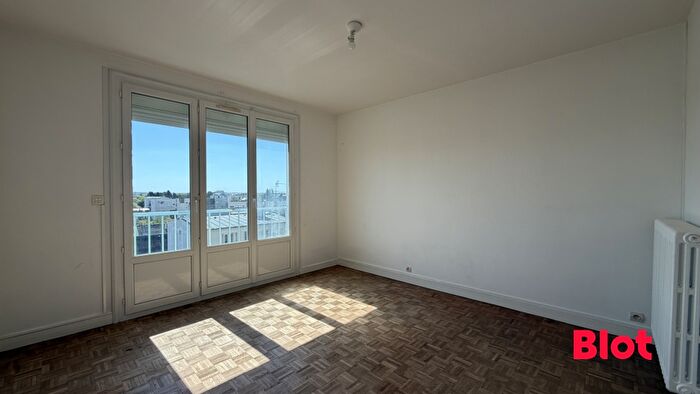Appartement 3 pièces à louer - Quartiers Sud-Ouest, Les Champs Manceaux