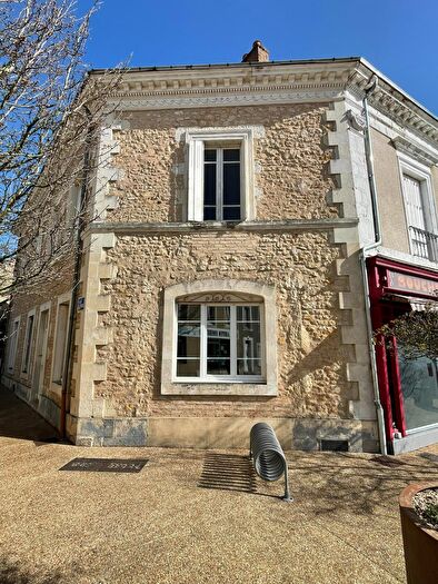 Maison à vendre - Noyen-sur-Sarthe - 4 pièces - 3 chambres