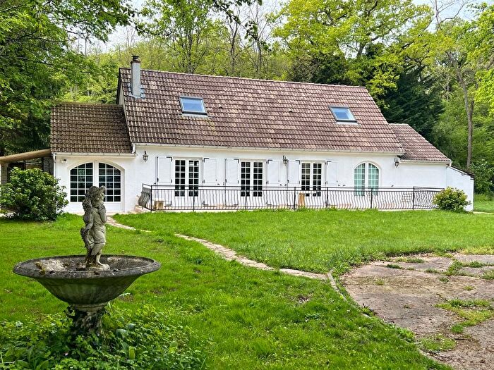 Maison à vendre - La Selle-en-Hermoy - 5 pièces - 2 chambres