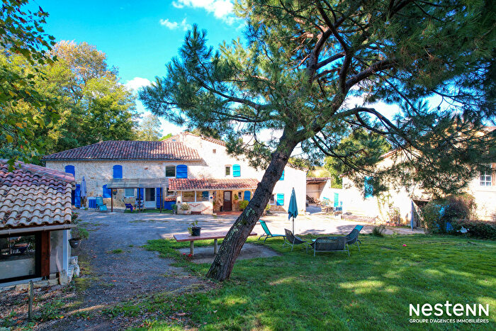 Maison à vendre - Valence-sur-Baïse - 5 pièces - 4 chambres