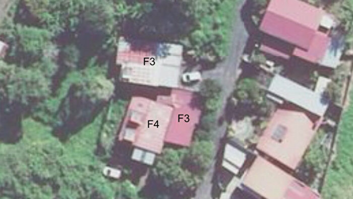 Maison à vendre - Le Tampon, Dix-Neuvième - 10 pièces - 7 chambres