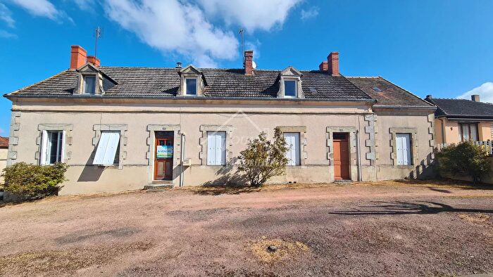 Maison à vendre - Cérilly - 11 pièces - 3 chambres