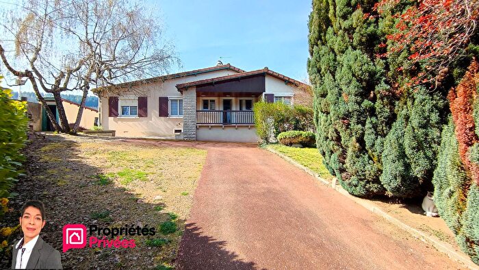 Maison à vendre - Thizy - 6 pièces - 3 chambres