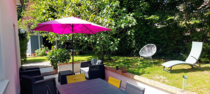 Maison 4 pièces à Laval, Hilard, à vendre