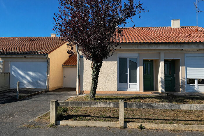 Maison à vendre - Cléré-sur-Layon - 3 pièces - 2 chambres