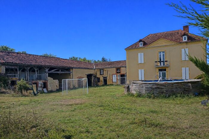 Maison à vendre - Viella - 7 pièces - 5 chambres