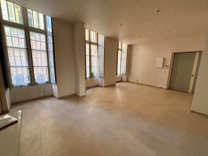 Appartement 2 pièces à louer à Avignon, Palais des Papes, Zone Piétonne