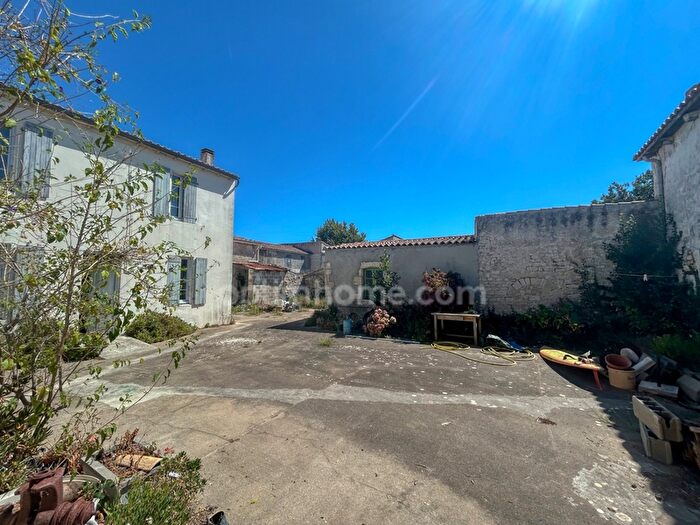 Maison à vendre - Sainte-Marie-de-Ré - 4 pièces - 3 chambres