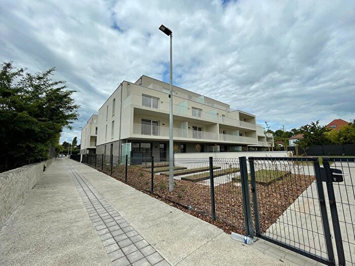 Appartement à louer - Nord, Riedisheim - 2 pièces - 1 chambre