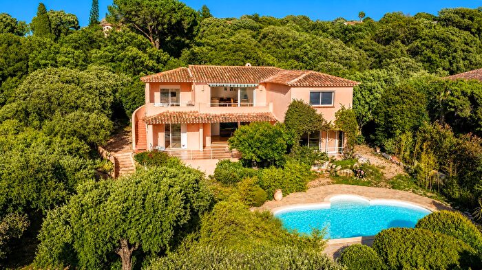 Maison 7 pièces à Lecci, à vendre