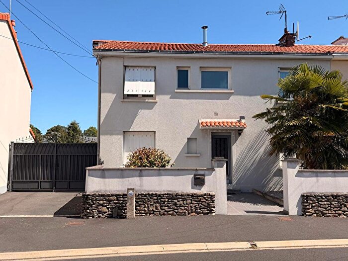 Cholet, Turbaudières : Maison 6 pièces à vendre