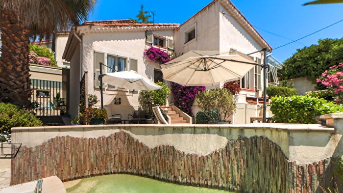 Maison à vendre - Nice, Cessole - 3 pièces - 2 chambres