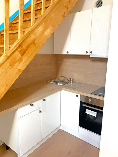 Appartement à louer - Villefranche-sur-Saône, Centre-ville - 2 pièces - 1 chambre