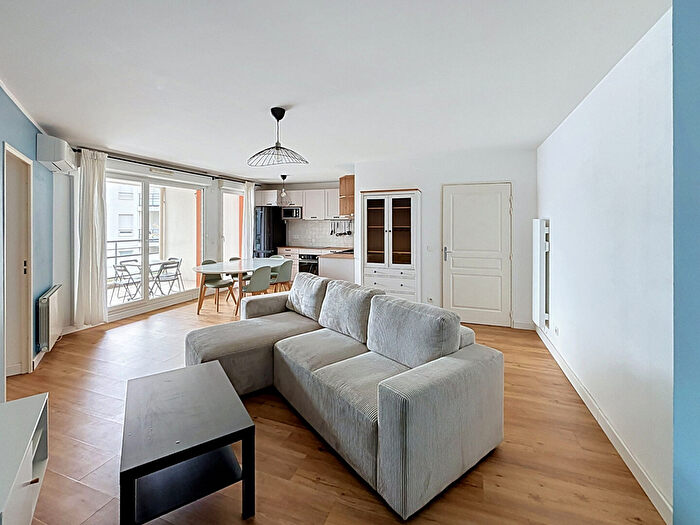 Appartement 3 pièces à louer - Lyon 8ème, Bachut, Transvaal