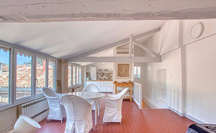 Appartement 4 pièces à vendre à Avignon, Palais des Papes, Zone Piétonne