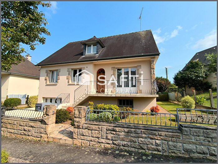 Maison à vendre - Vitré, Champ de Foire - 7 pièces - 4 chambres