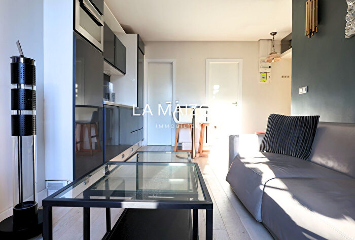 Appartement à vendre - Paris e , Hoche Friedland - 2 pièces - 1 chambre