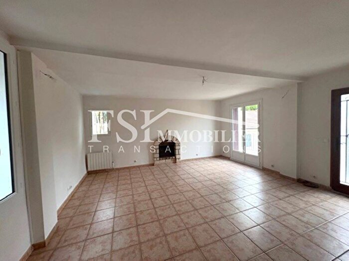 Maison à louer - La Chataigneraie, Saint-Leu-la-Forêt - 5 pièces - 4 chambres