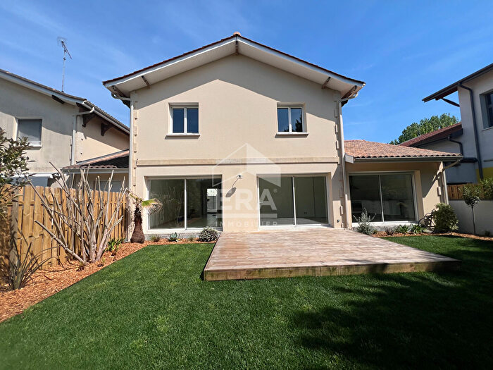 Maison 6 pièces à La Teste-de-Buch, Centre-ville, à vendre