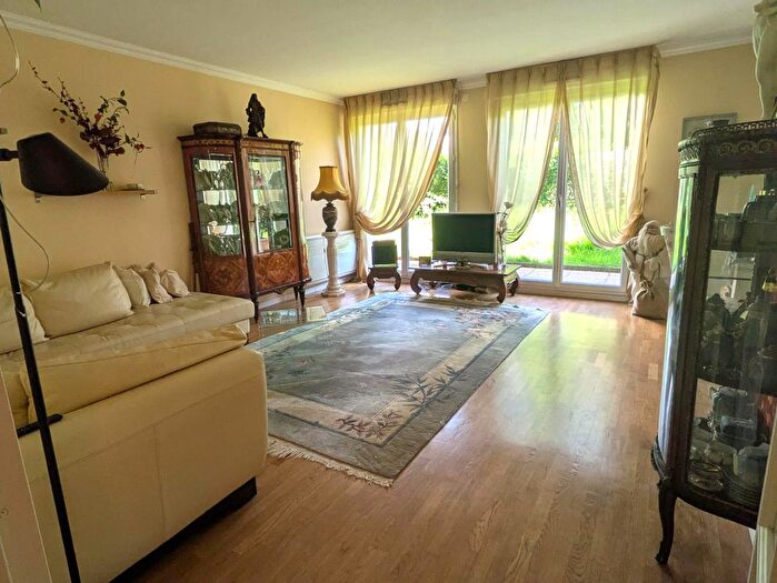 Appartement 3 pièces à Montmorency, Centre Montmorency, à vendre