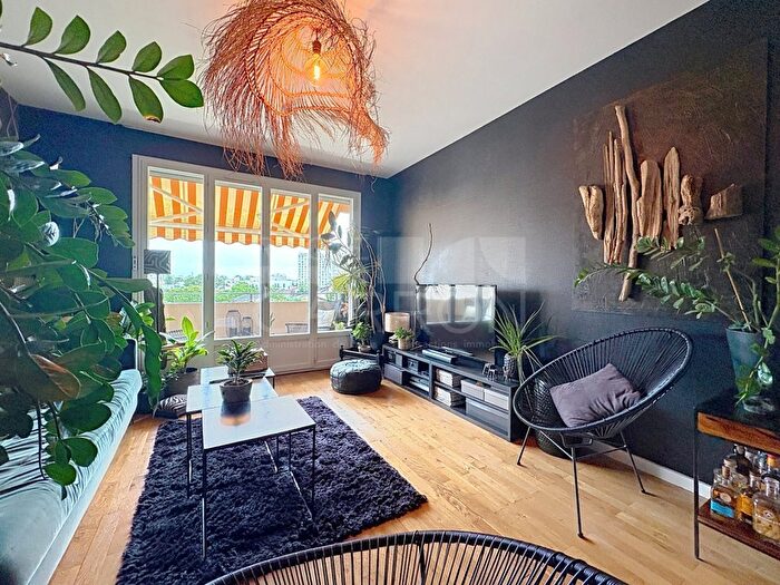Appartement 3 pièces à vendre à Lyon 8ème, La Plaine, Santy