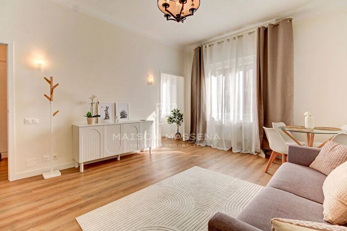 Appartement 1 pièce à louer à Nice, Carré d'or