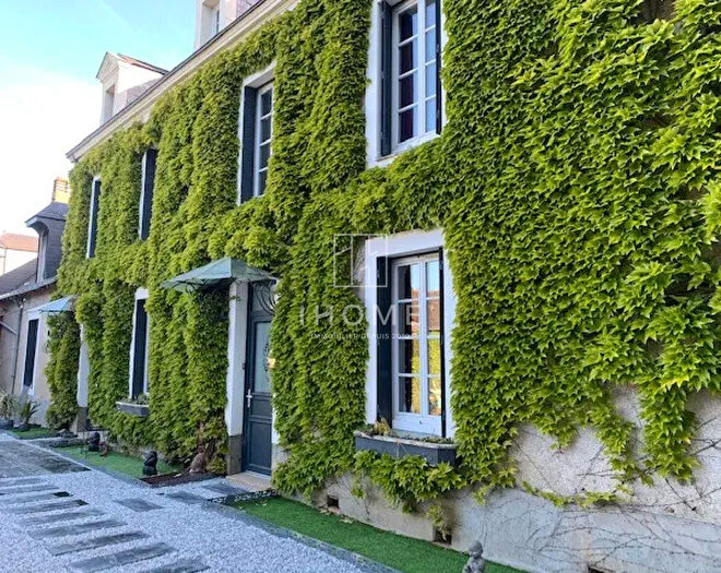 Maison à vendre - Cherré - 14 pièces - 10 chambres