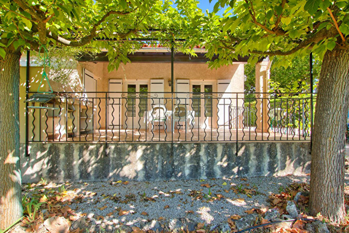 Maison à vendre - Tavernes - 5 pièces - 3 chambres