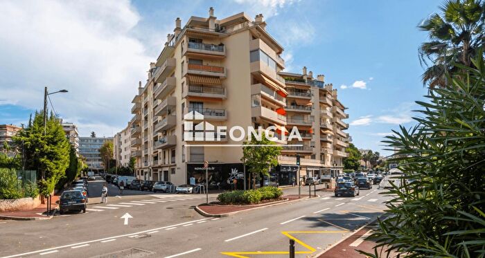 Appartement à vendre - Cannes, Pointe Croisette - 1 pièce
