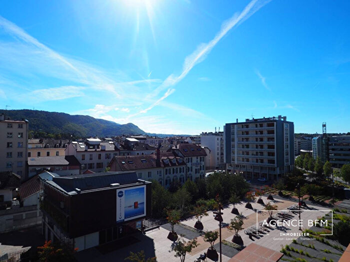 Appartement 3 pièces à Annecy, Centre-ville, Vieille ville, Marquisats, à louer