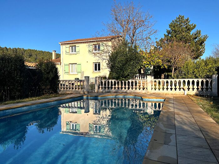 Maison à vendre - Caveirac - 8 pièces - 6 chambres