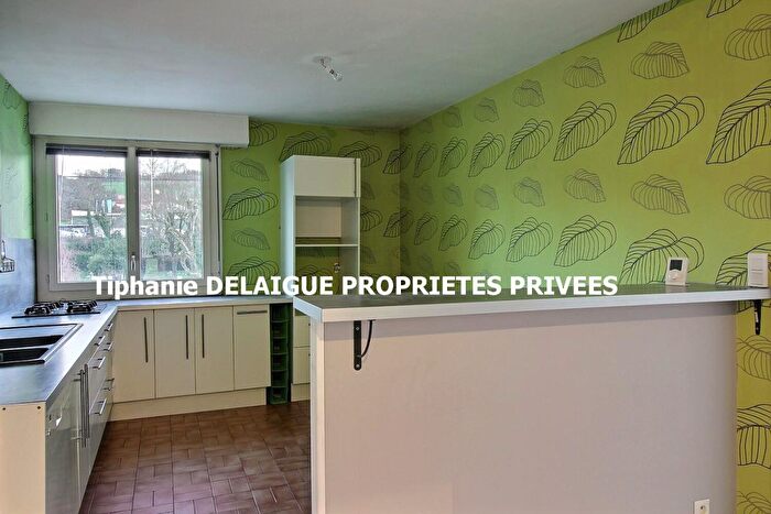 Appartement à vendre - Le Chambon-Feugerolles, Centre-ville, Gare - 4 pièces - 2 chambres