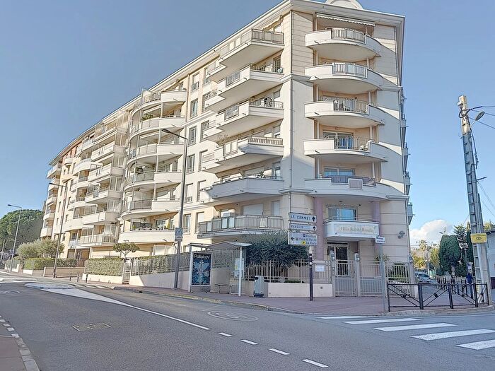 Appartement à vendre - Cannes, Bocca Sud - 3 pièces - 2 chambres