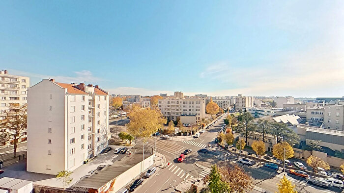 Appartement à vendre - Lyon e , Monplaisir - 5 pièces - 3 chambres