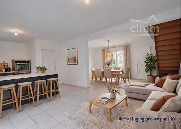 Maison à vendre - Montlouis-sur-Loire - 6 pièces - 5 chambres