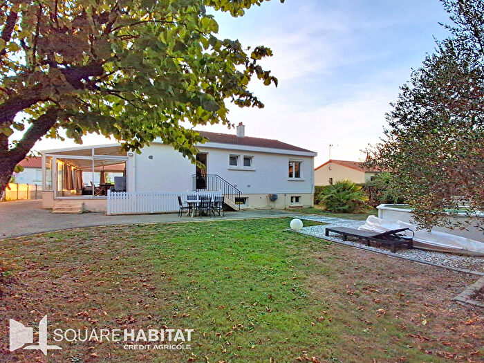 Maison 7 pièces à Belleville-sur-Vie, à vendre