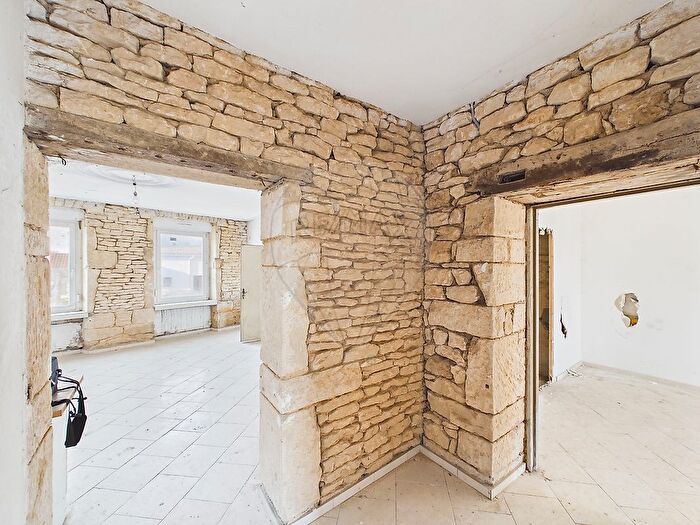 Maison à vendre - Saint-Laurent-sur-Othain - 6 pièces - 3 chambres