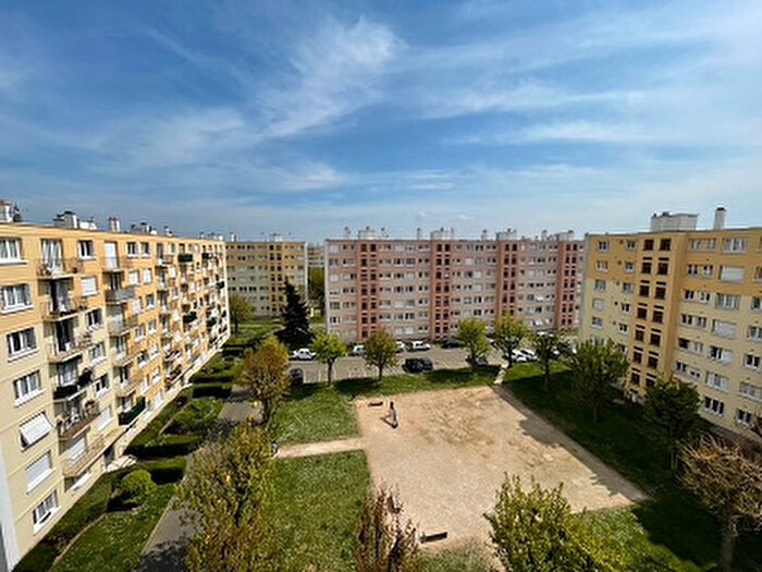 Appartement 1 pièce à louer - Dreux, Sainte-Eve