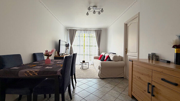 Appartement 3 pièces à vendre - Livry-Gargan, Centre-ville