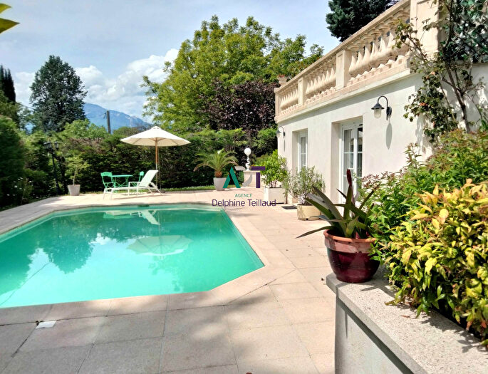 Maison à vendre - Meylan, Haut Meylan, Charlaix - 9 pièces - 6 chambres