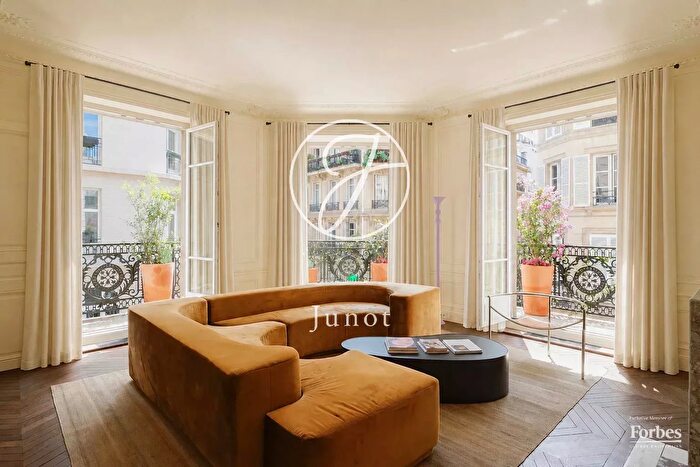 Paris 10ème, Porte Saint-Martin, Paradis - Appartement 6 pièces à vendre