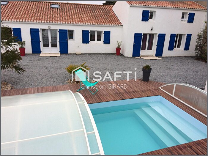 Maison à vendre - Barbâtre - 9 pièces - 6 chambres