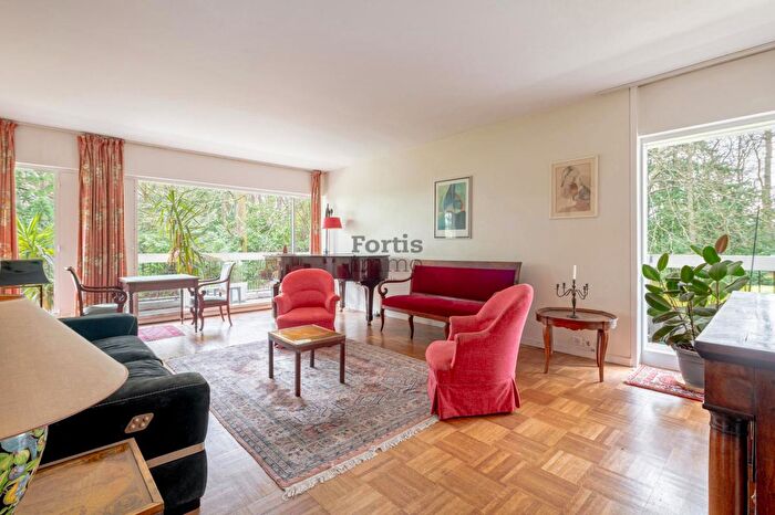 Appartement à vendre - Rocquencourt - 6 pièces - 4 chambres